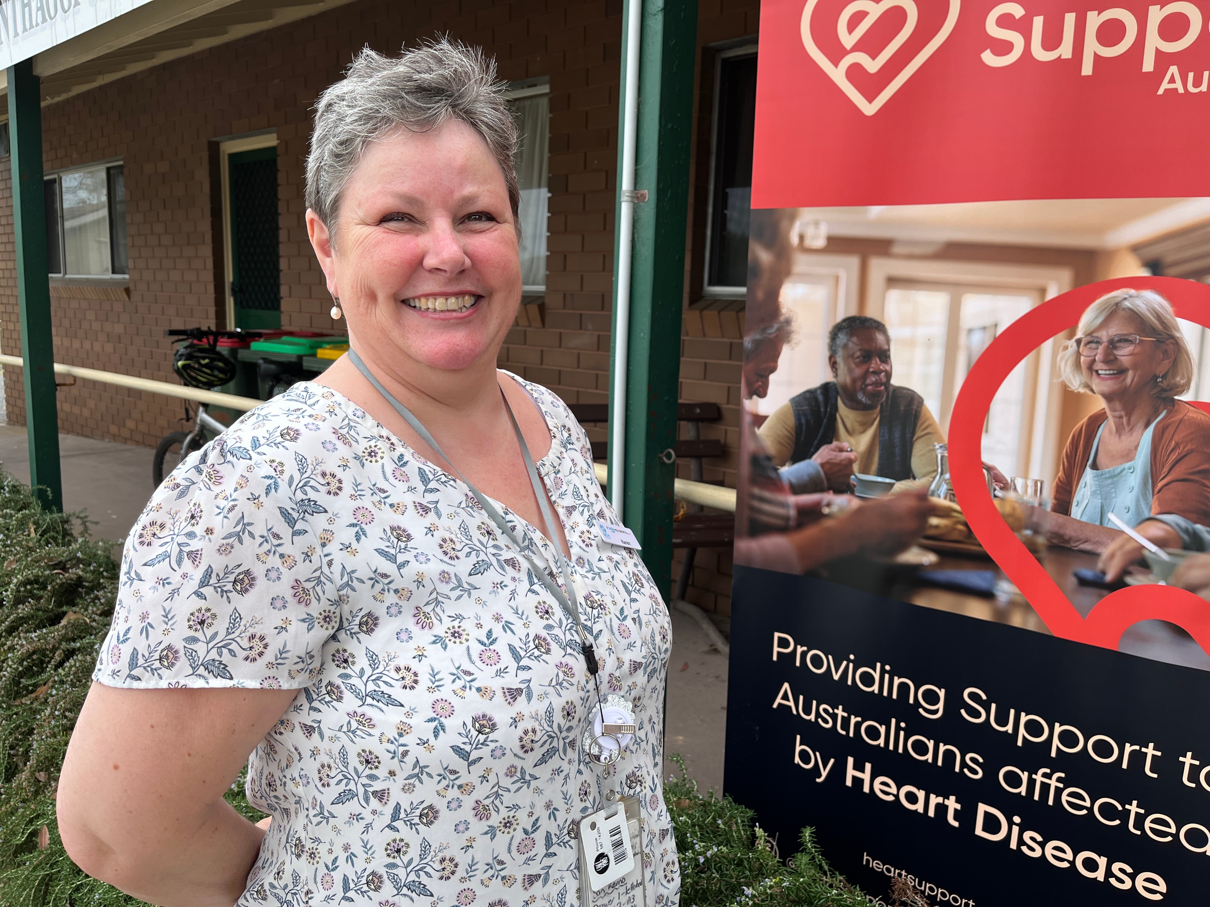 Regional peer support groups offering advice and solidarity to people ...