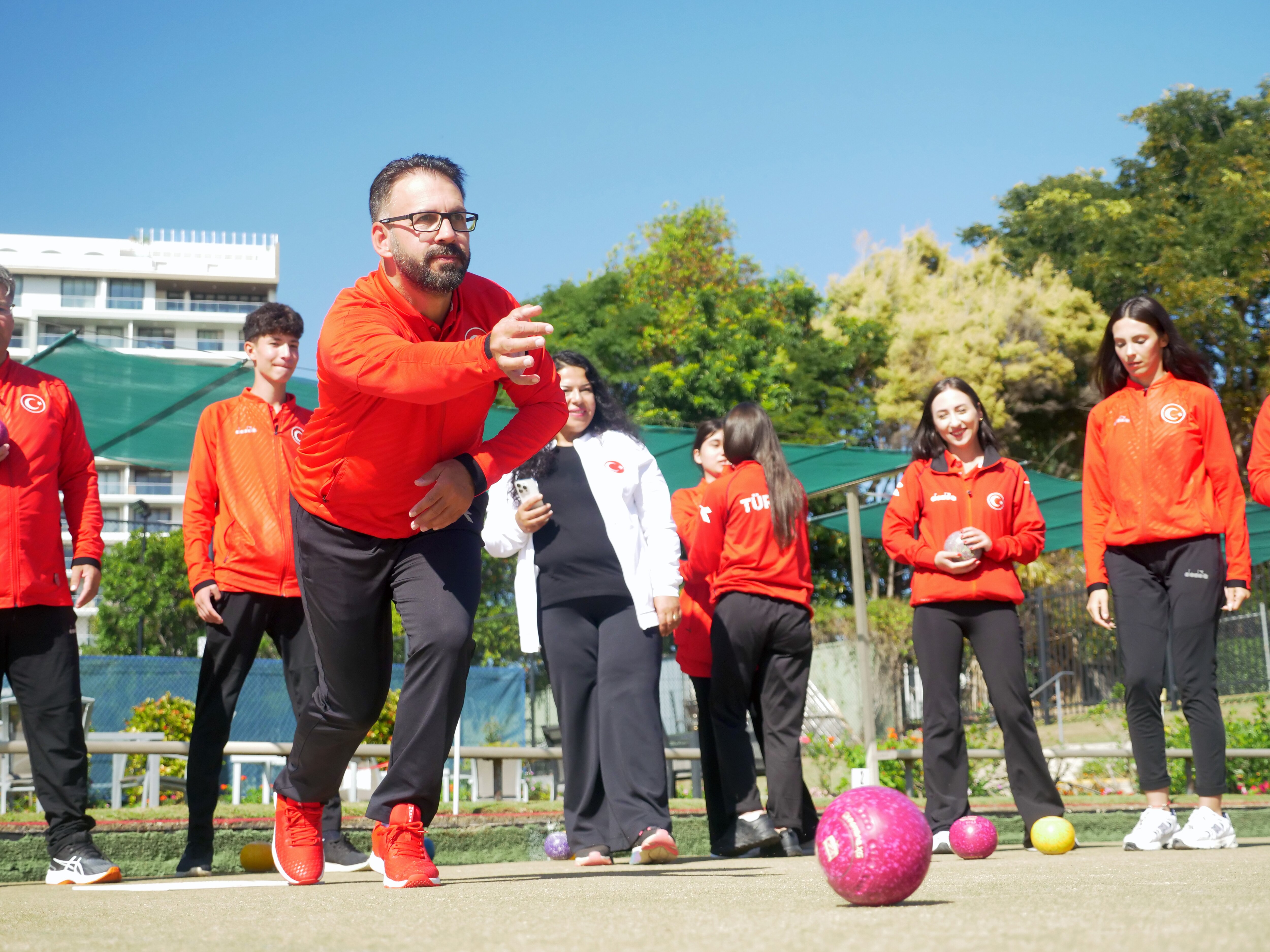 Türkiye's Bahar Cil takes upset win in World Bowls Championship as ...