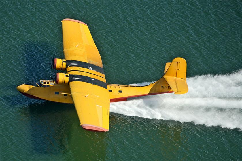 Outback-bound historic plane still grounded - ABC News