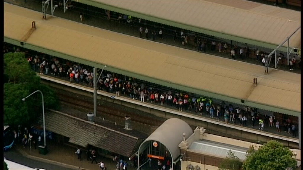 Sydney train commuters suffer 'indefinite delays', union hits out at ...