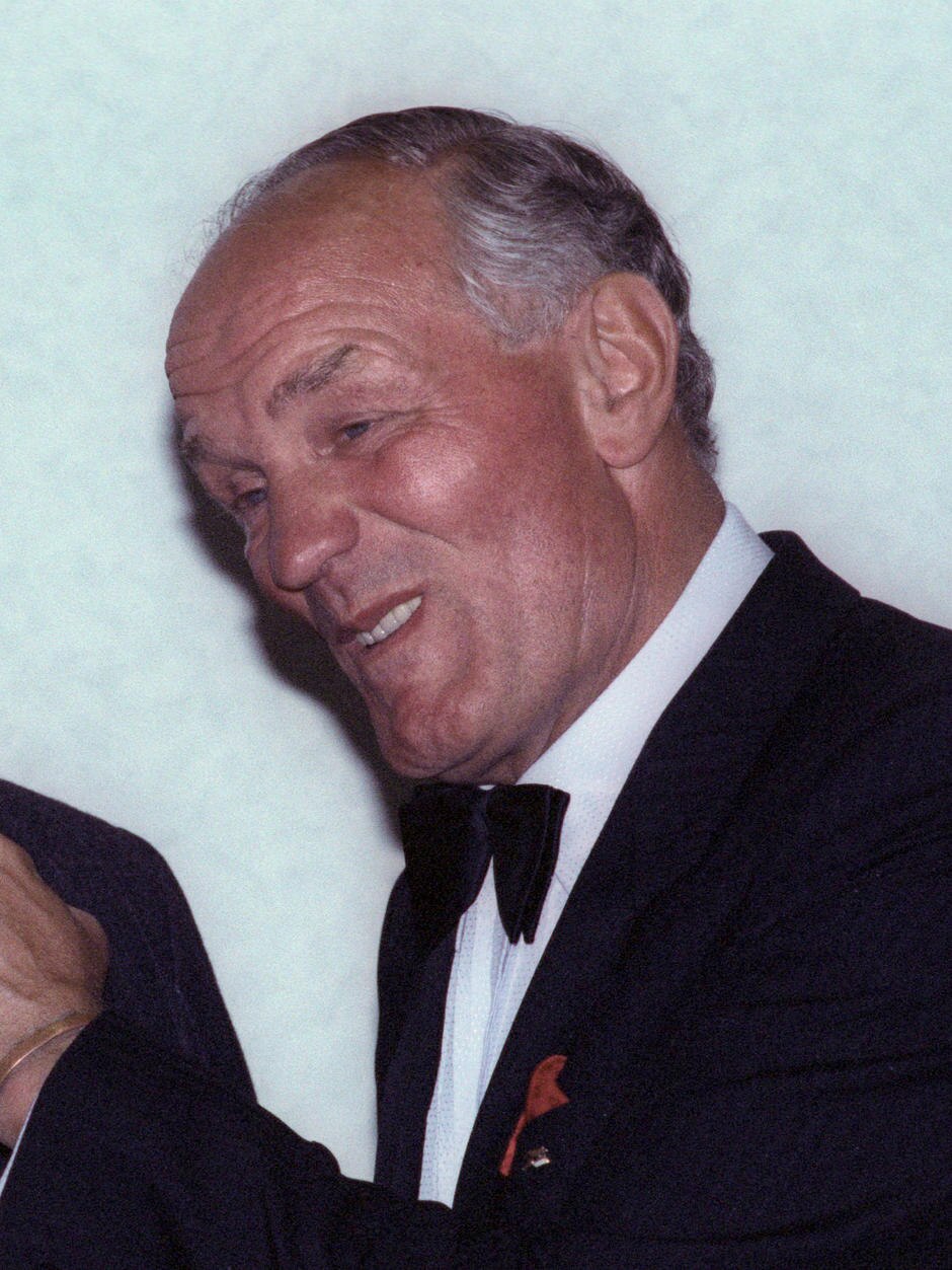 Heavyweight legend Cooper dies at 76 - ABC News