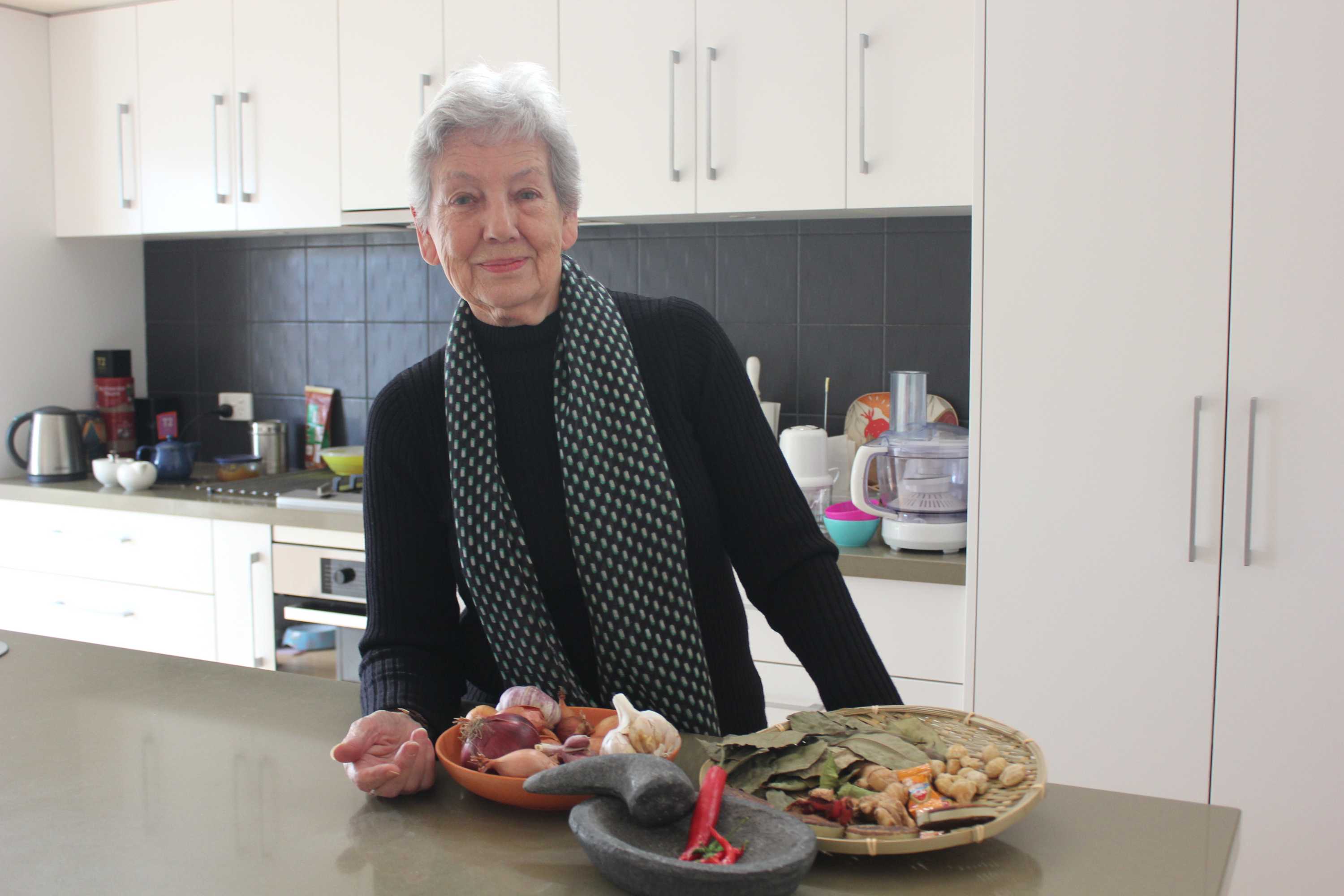 Helen Soemardjo Wanita Australia yang Suka Memasak Makanan Indonesia ...