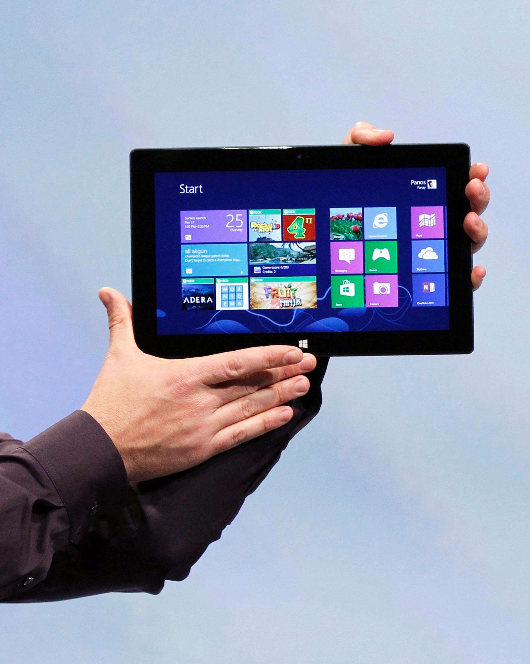 Microsoft releases Windows 8 and tablet - ABC News