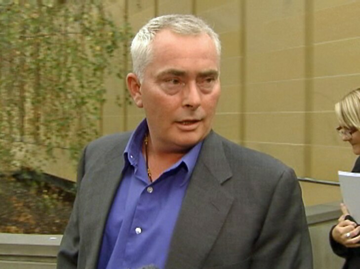 Paper to make record payout to defamed cop - ABC News