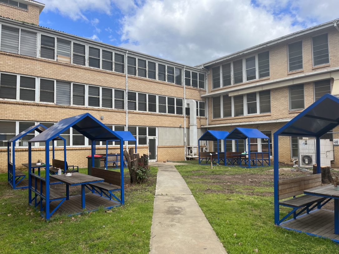 Swan Hill hospital workers farewell Old Nurses' Home ahead of hospital ...