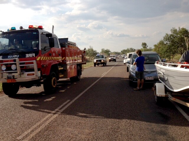 Five killed in two-car crash at Adelaide River, near Darwin - ABC News