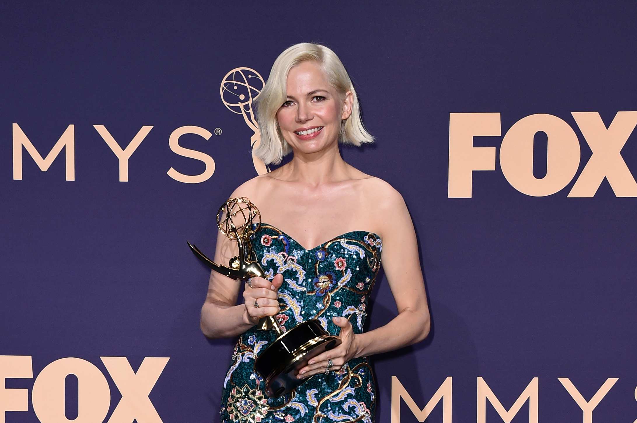 Emmy Awards 2019 kicks off after Hollywood's best hit star-studded 'red ...