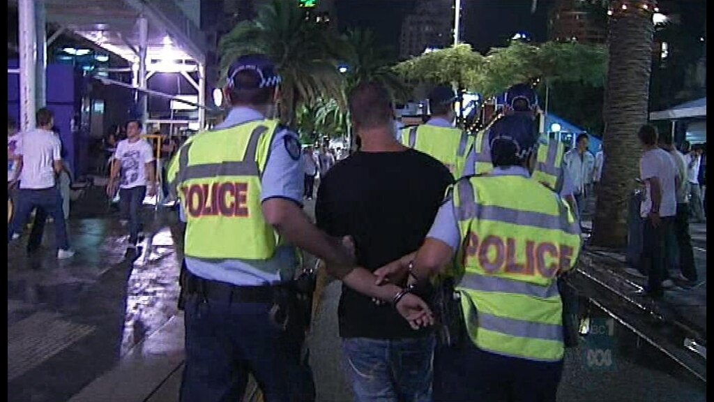 Bligh targets alcohol-fuelled violence - ABC News