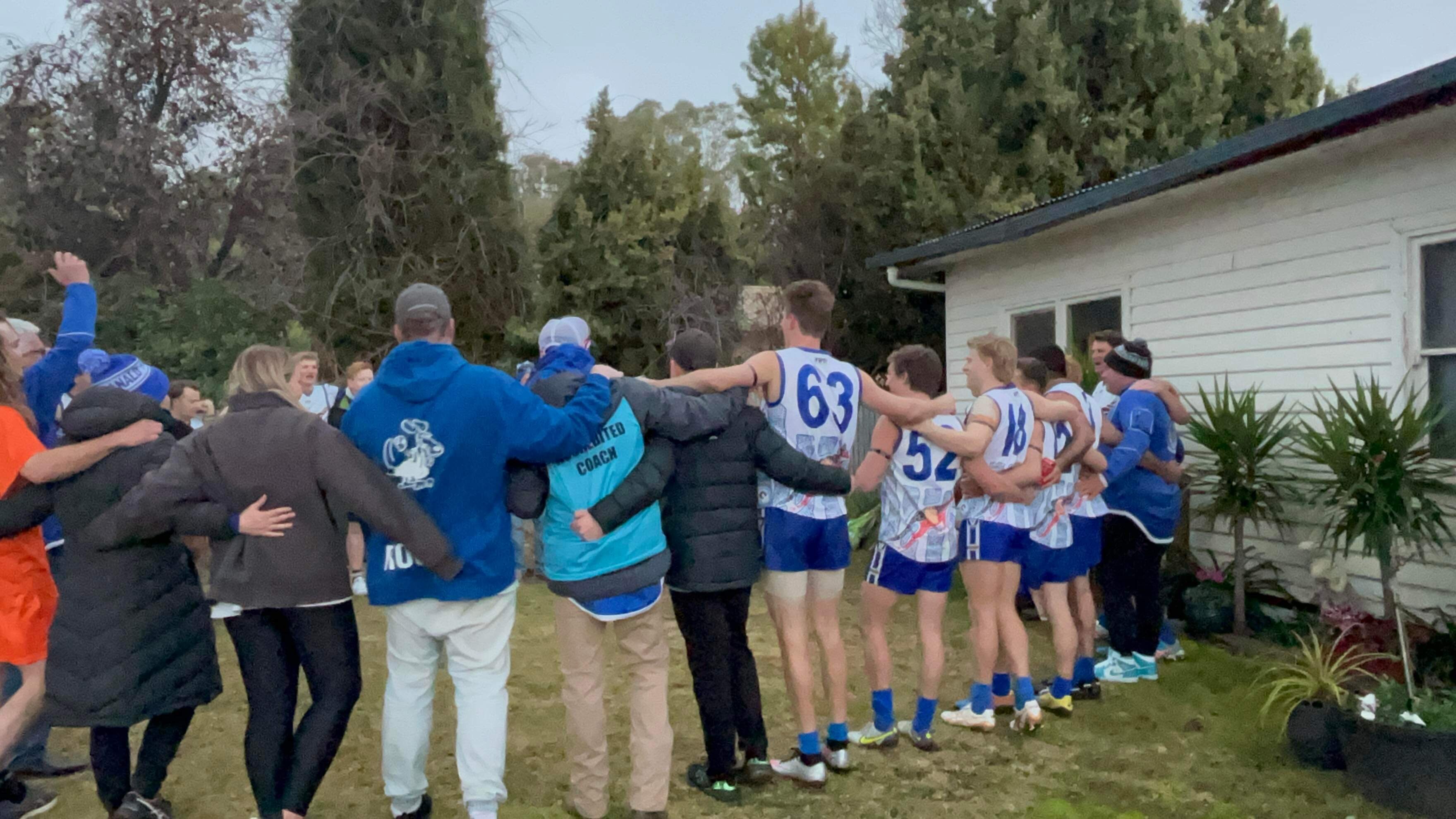 Balranald football club surprises local legend - ABC listen