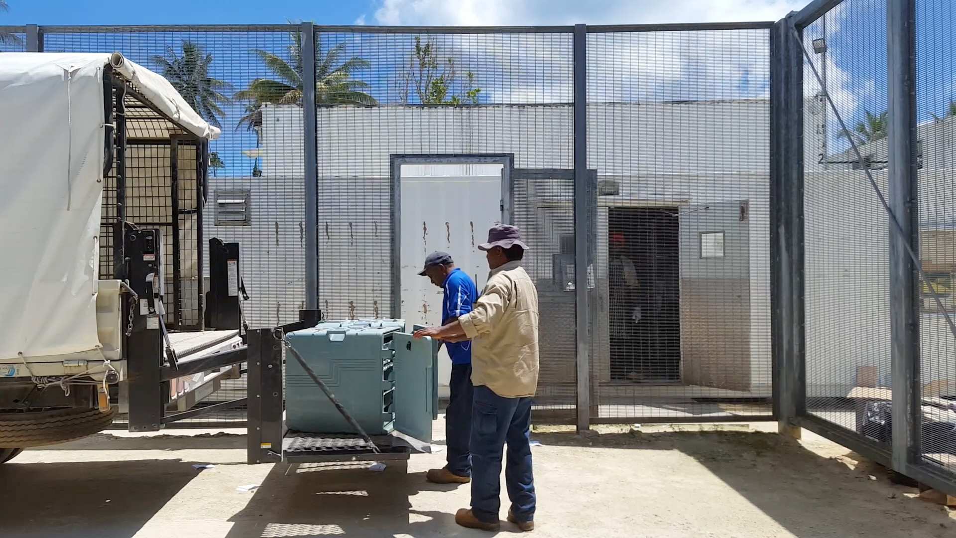 Iranian refugee's film shot on mobile phone shows life inside Manus ...