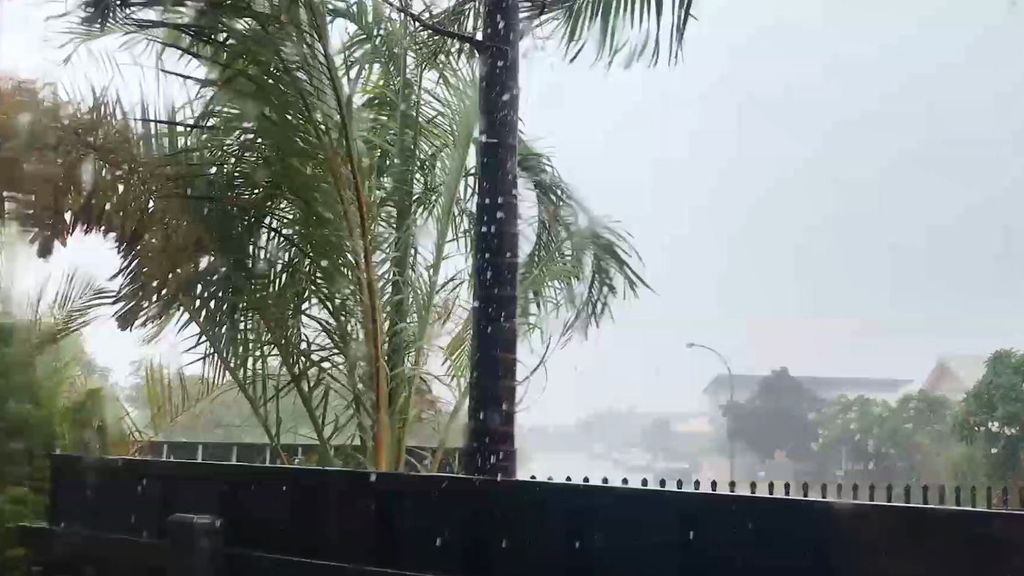 Tropical Cyclone Damien brings rain, gale force winds to WA's Pilbara ...