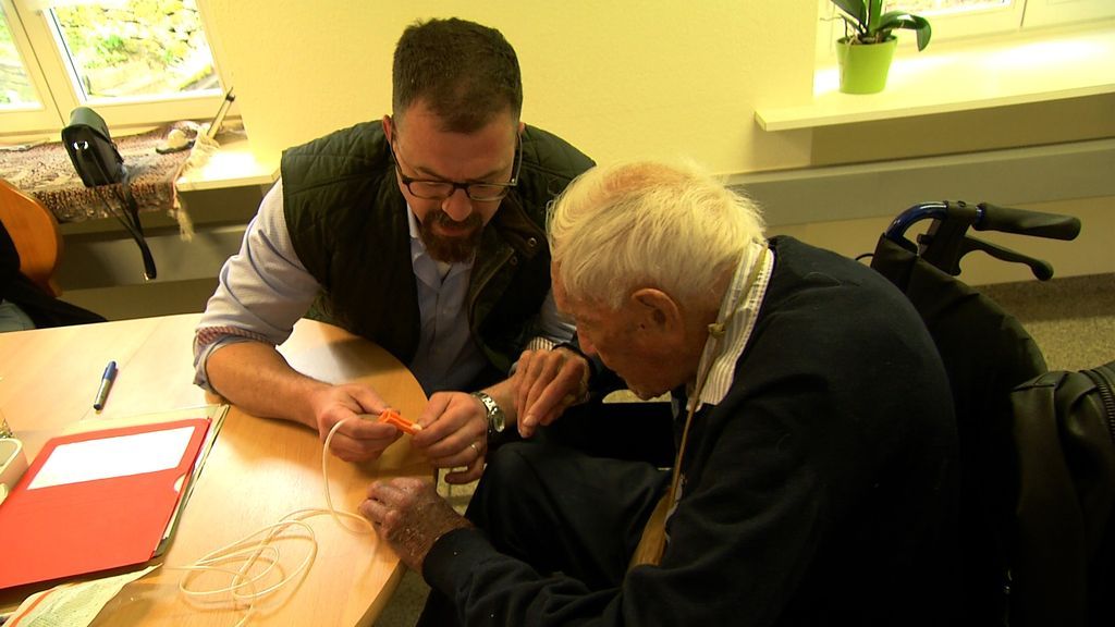 David Goodall's final hour in Switzerland - ABC News