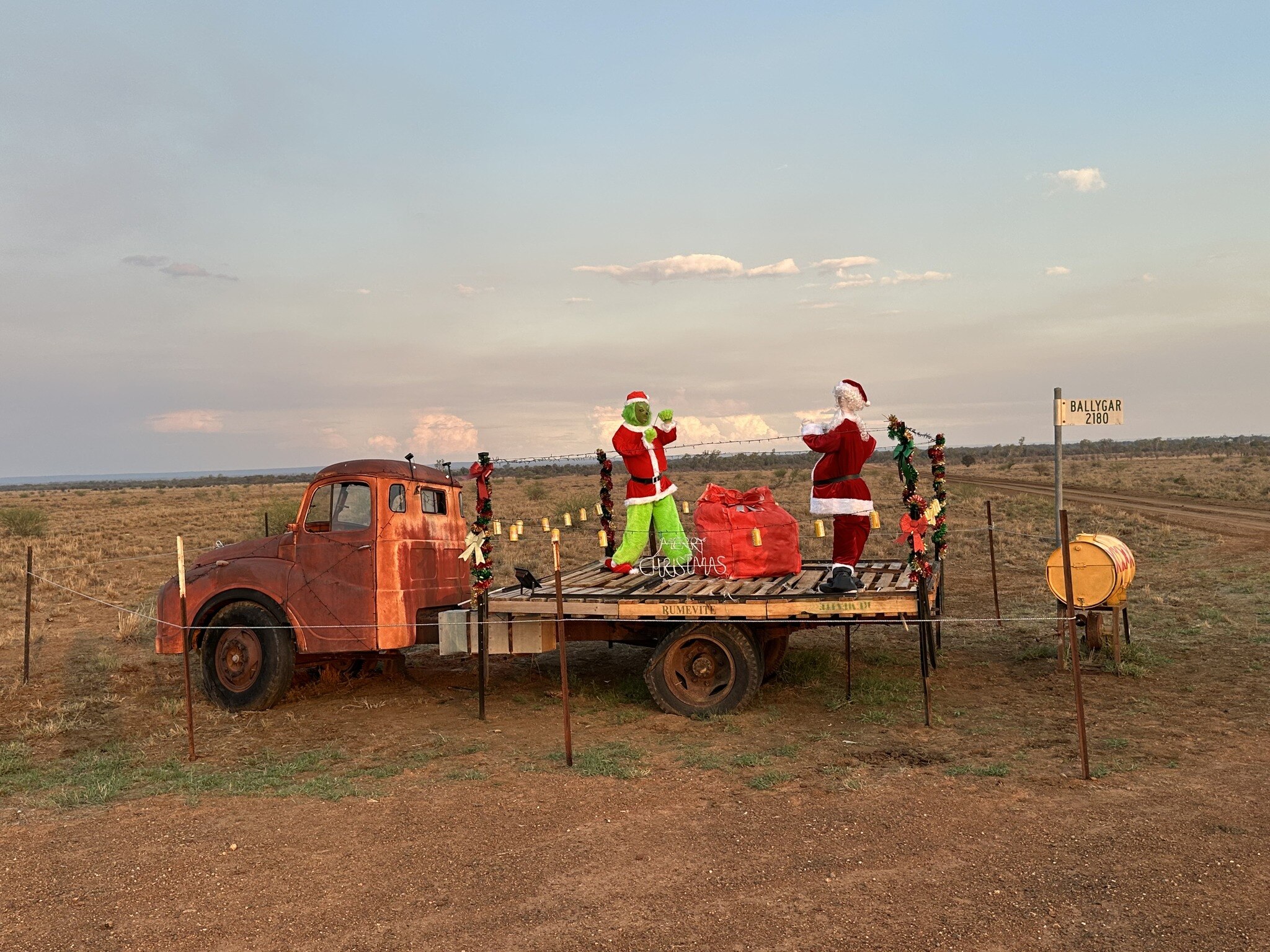 Time with loved ones, helping hands — How Australia is celebrating ...