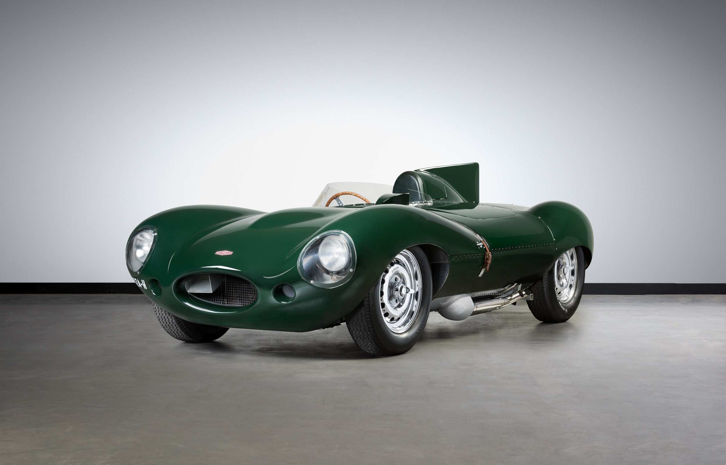 Jaguar D-type expected to fetch up to $8 million at Motorclassica ...