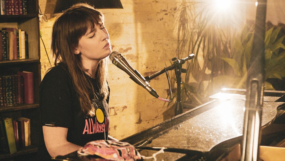 Angie McMahon shares experiences with mental health struggles in new ...