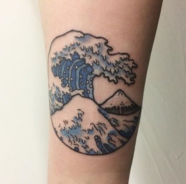 Hokusai's wave: Is this the most reproduced artwork in history? - ABC News