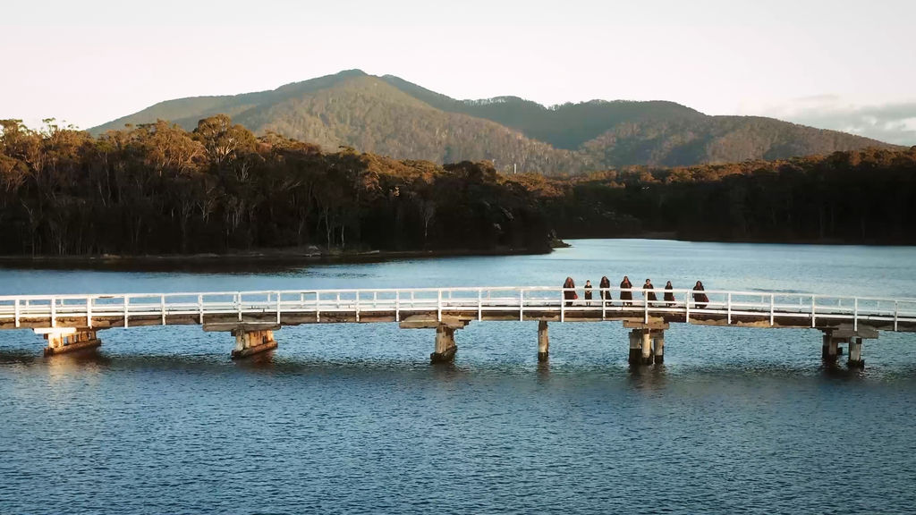 Djinima Yilaga choir reclaiming Dhurga language through song - ABC News