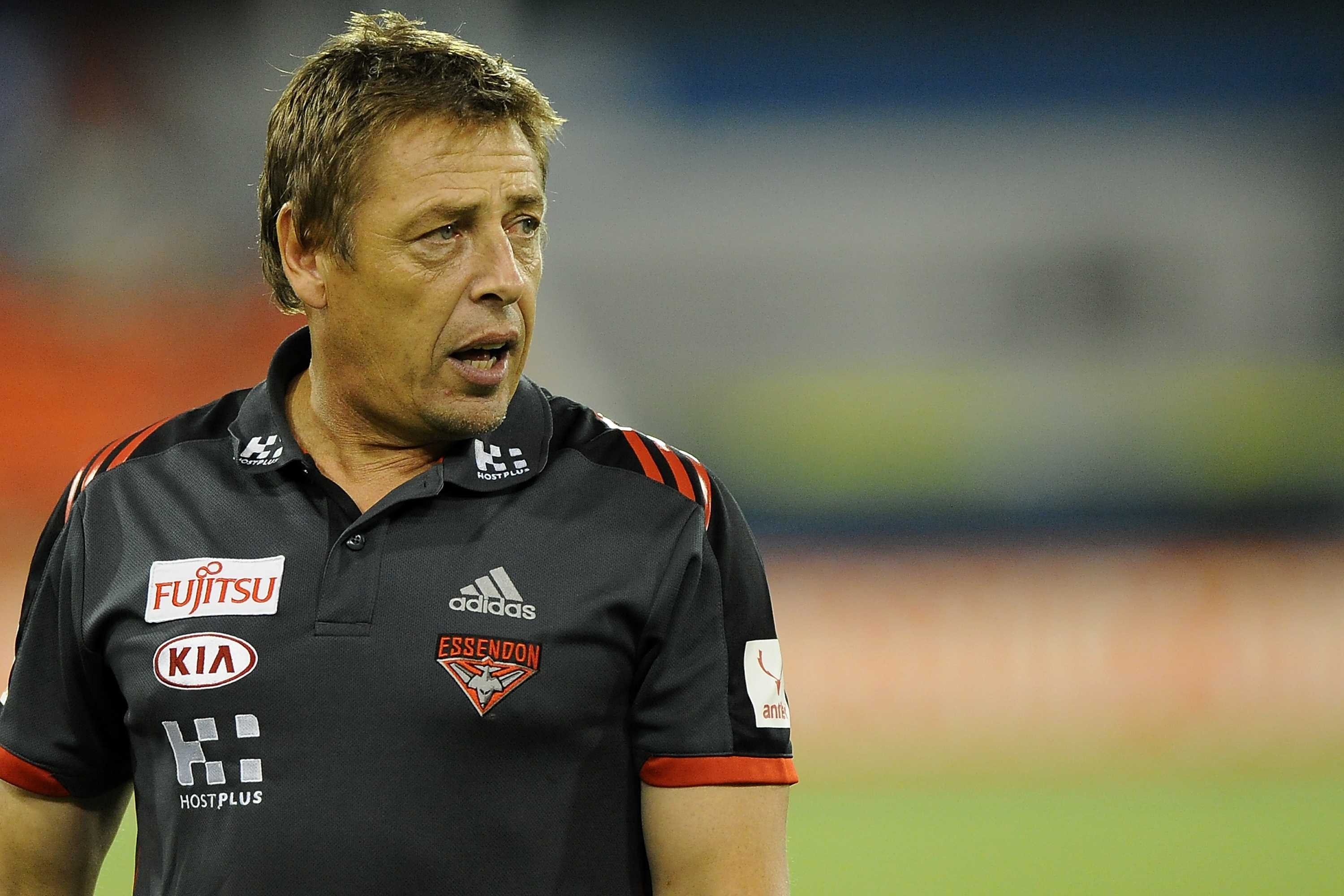 Essendon coach Mark Thompson to discuss AFL future with James Hird ...