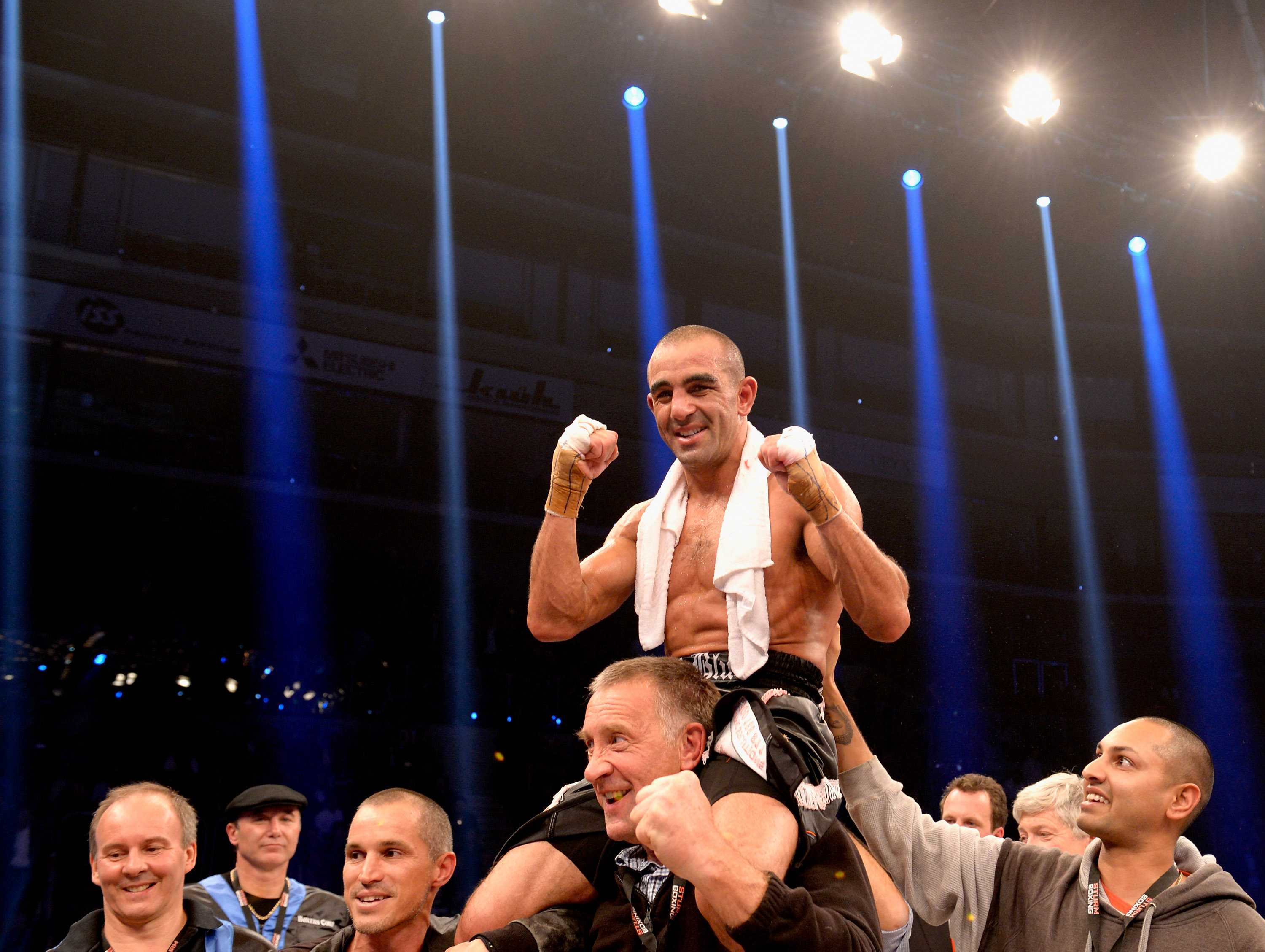 Australian boxer Sam Soliman will fight IBF middleweight world champion Felix Sturm for the ...