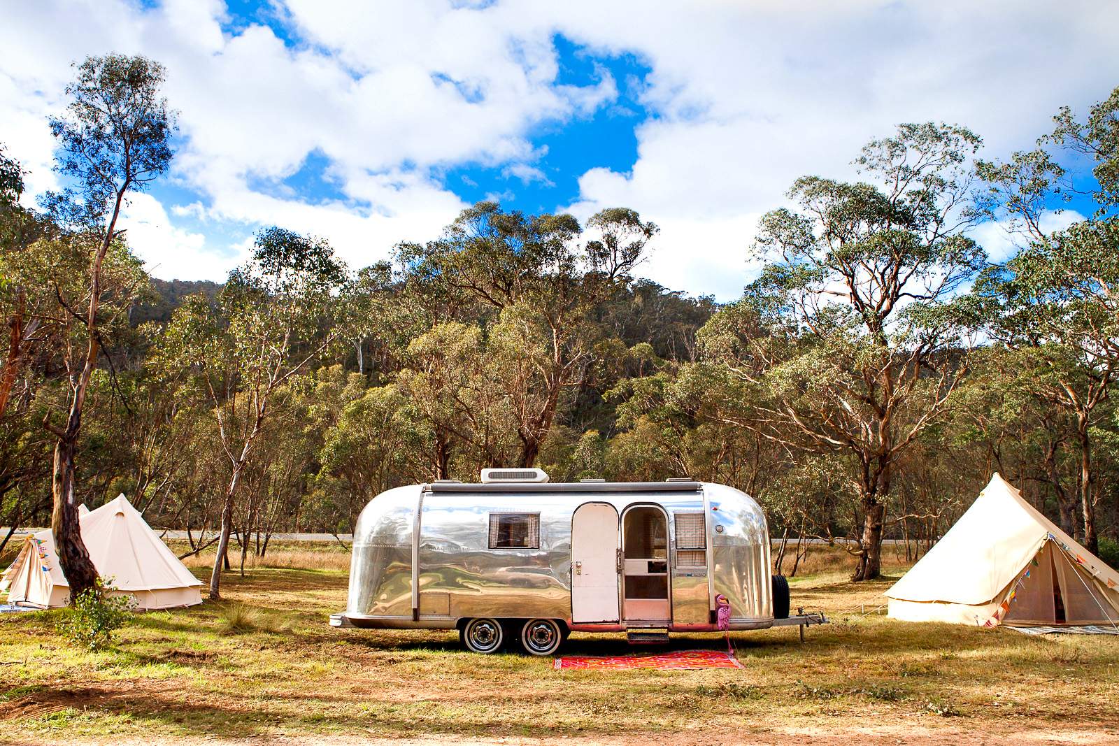 Caravan and motorhome travel in Australia at record high - ABC listen