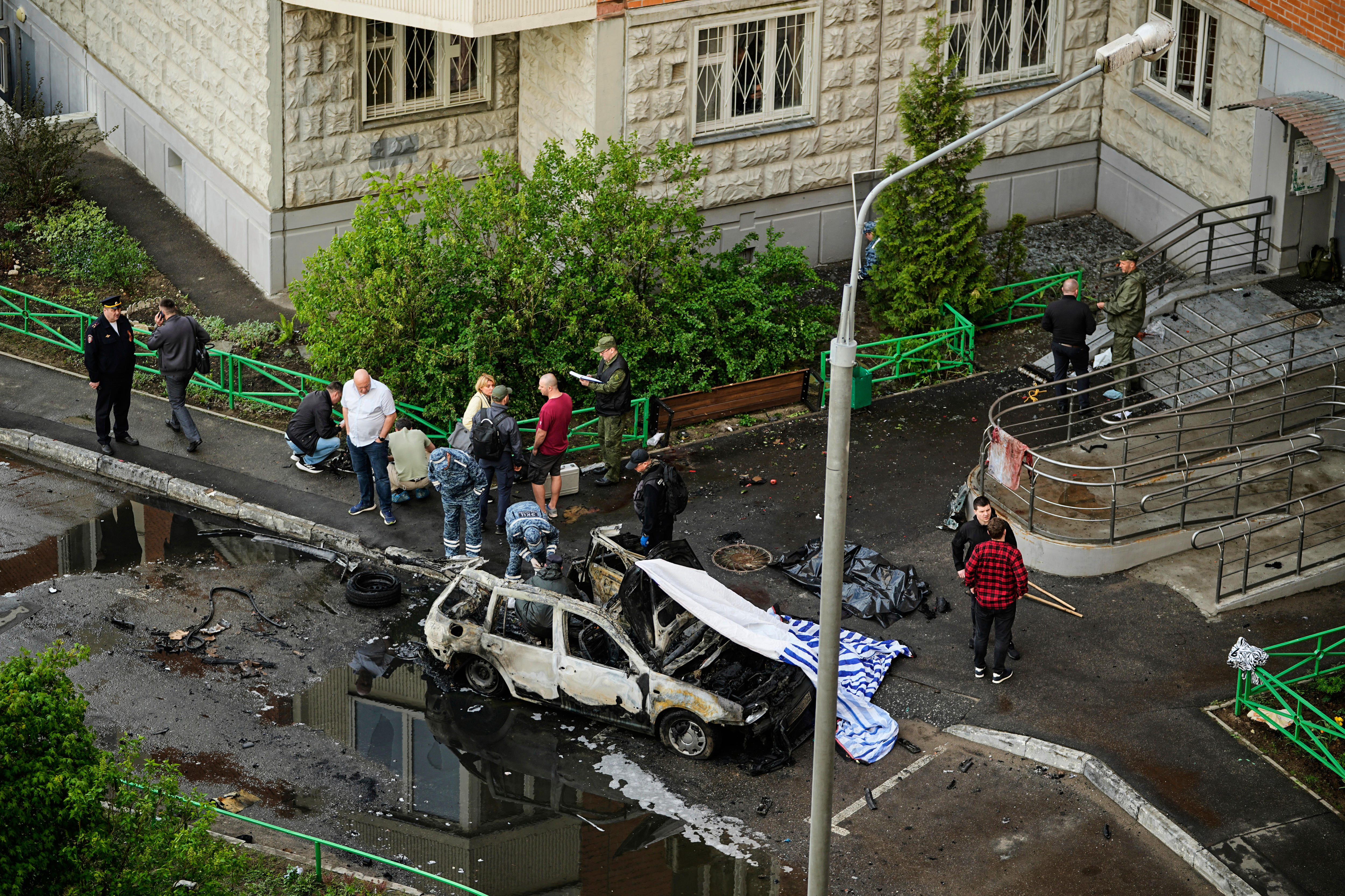 Russian general killed in car explosion near Moscow, as US envoy meets ...