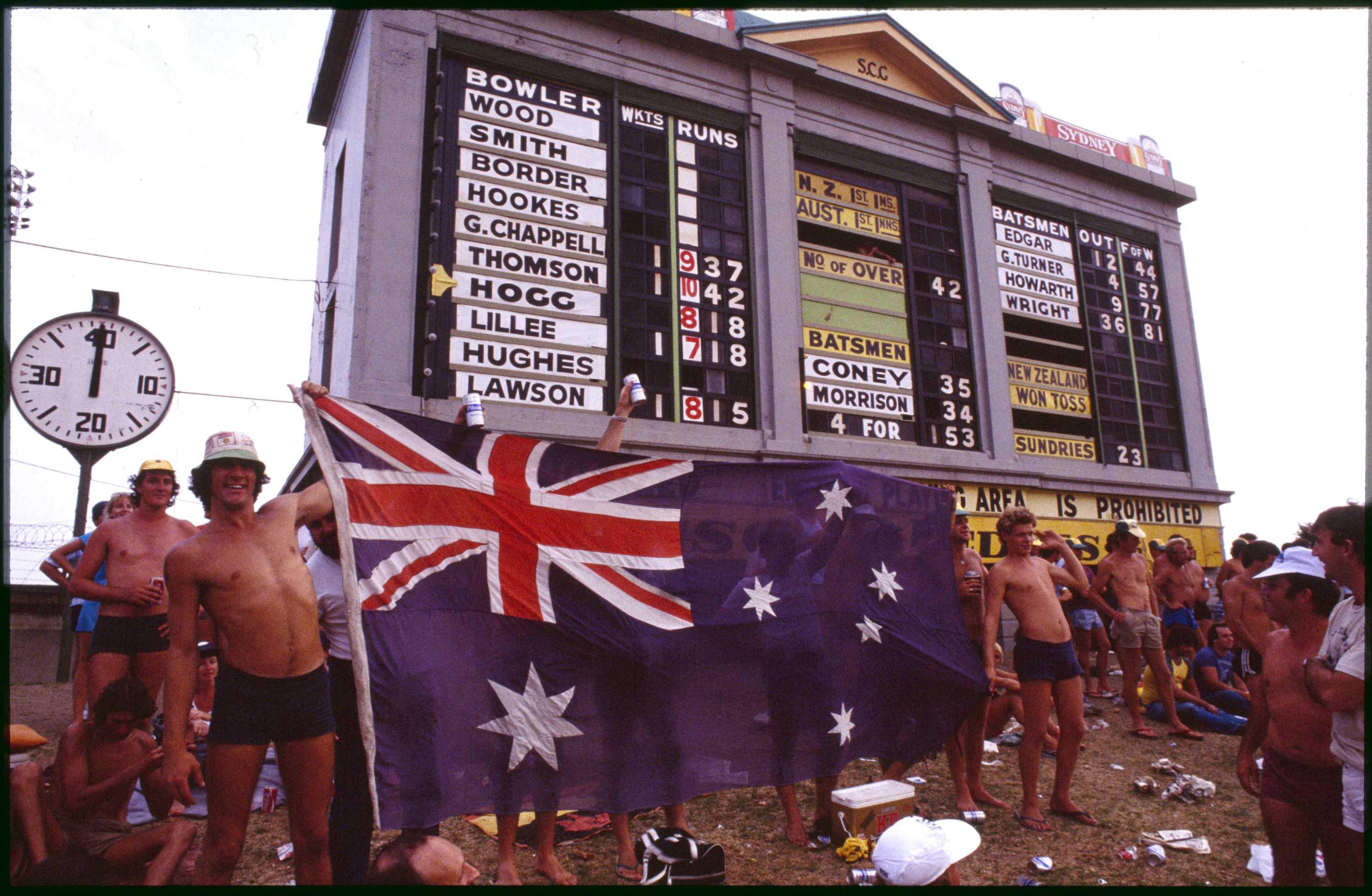 Sydney's prized sporting icon, the SCG's cricket scoreboard, to return ...