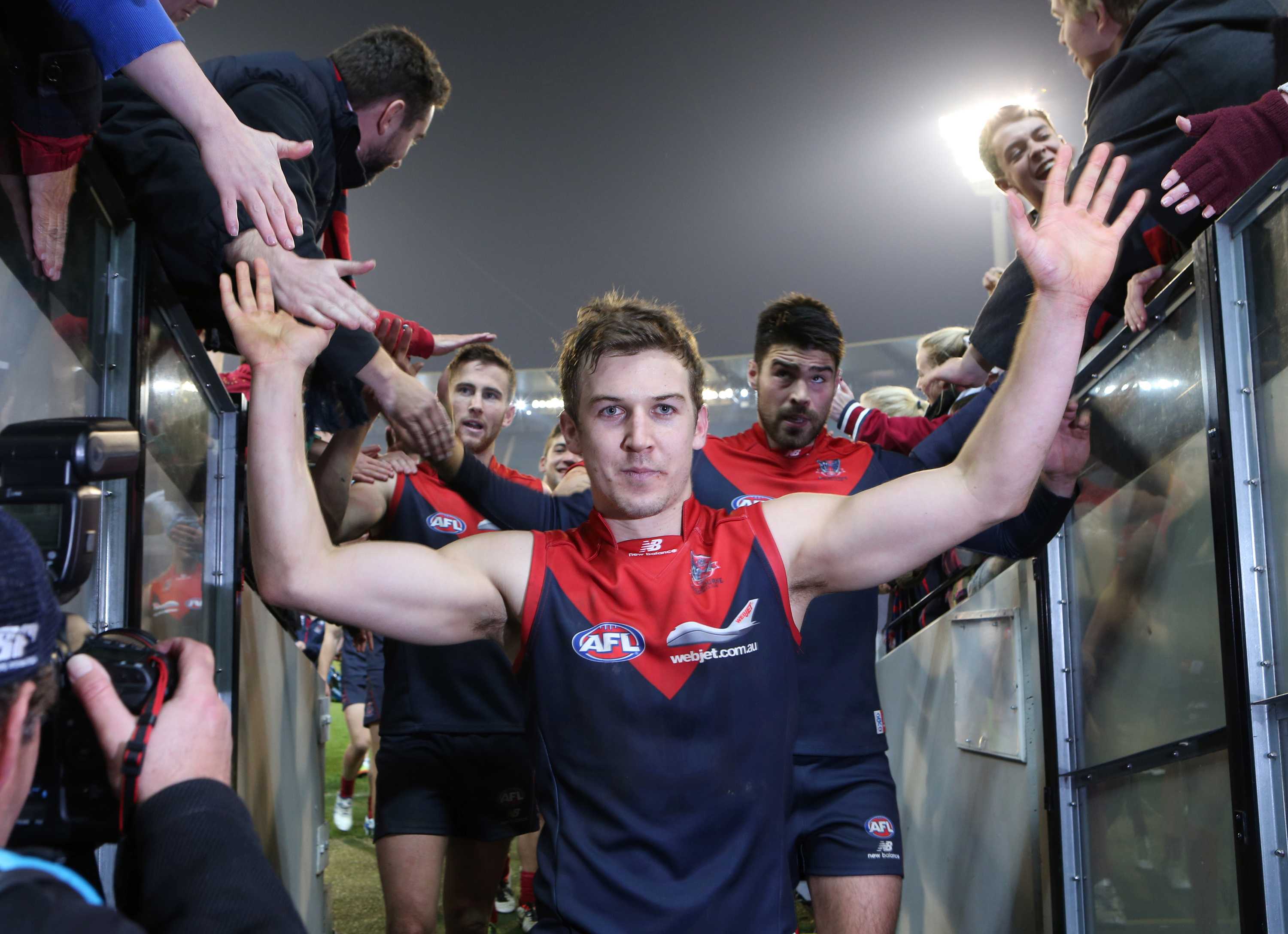 AFL: Former Melbourne captain Jack Trengove joins Port Adelaide - ABC News