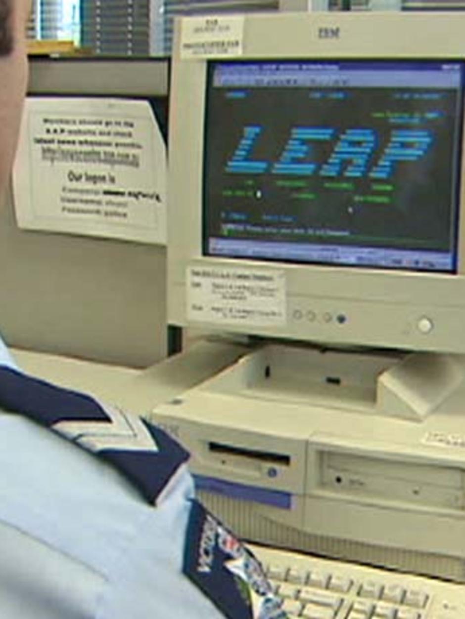 Police to stick with Leap database - ABC News