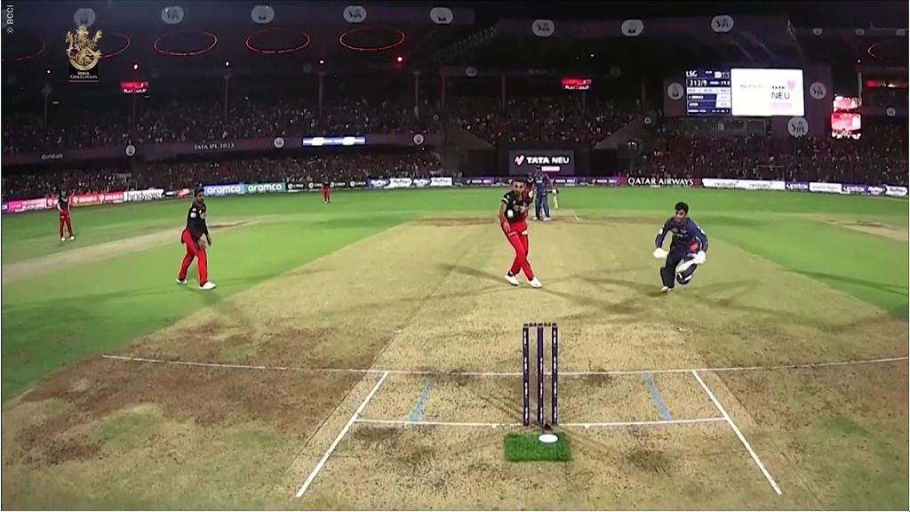 Super Giants sneak home in IPL clash after missed run-outs on last ball ...