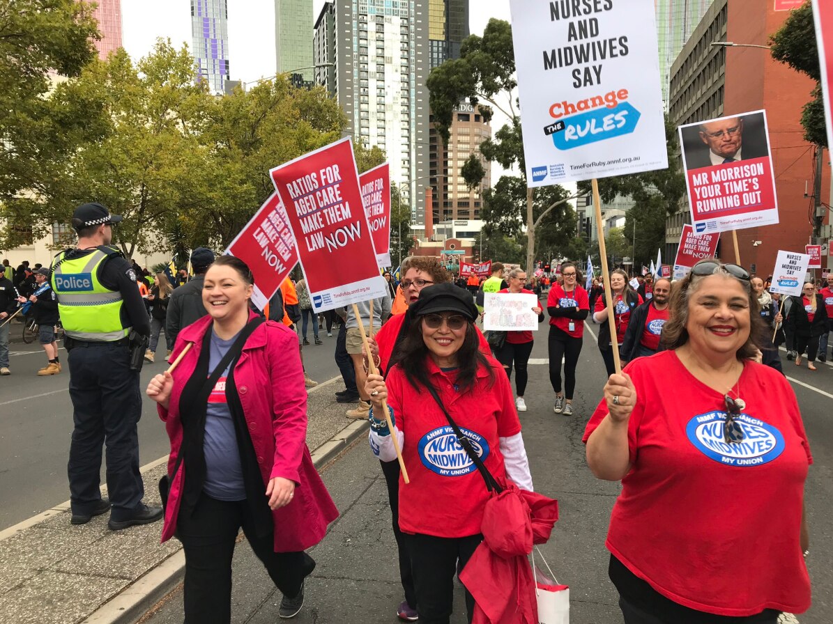 Union rallies shut down central Melbourne demanding industrial law ...