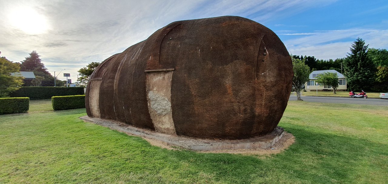 Robertson's Big Potato gets new owner as 'Australia's Sh*ttest Big ...