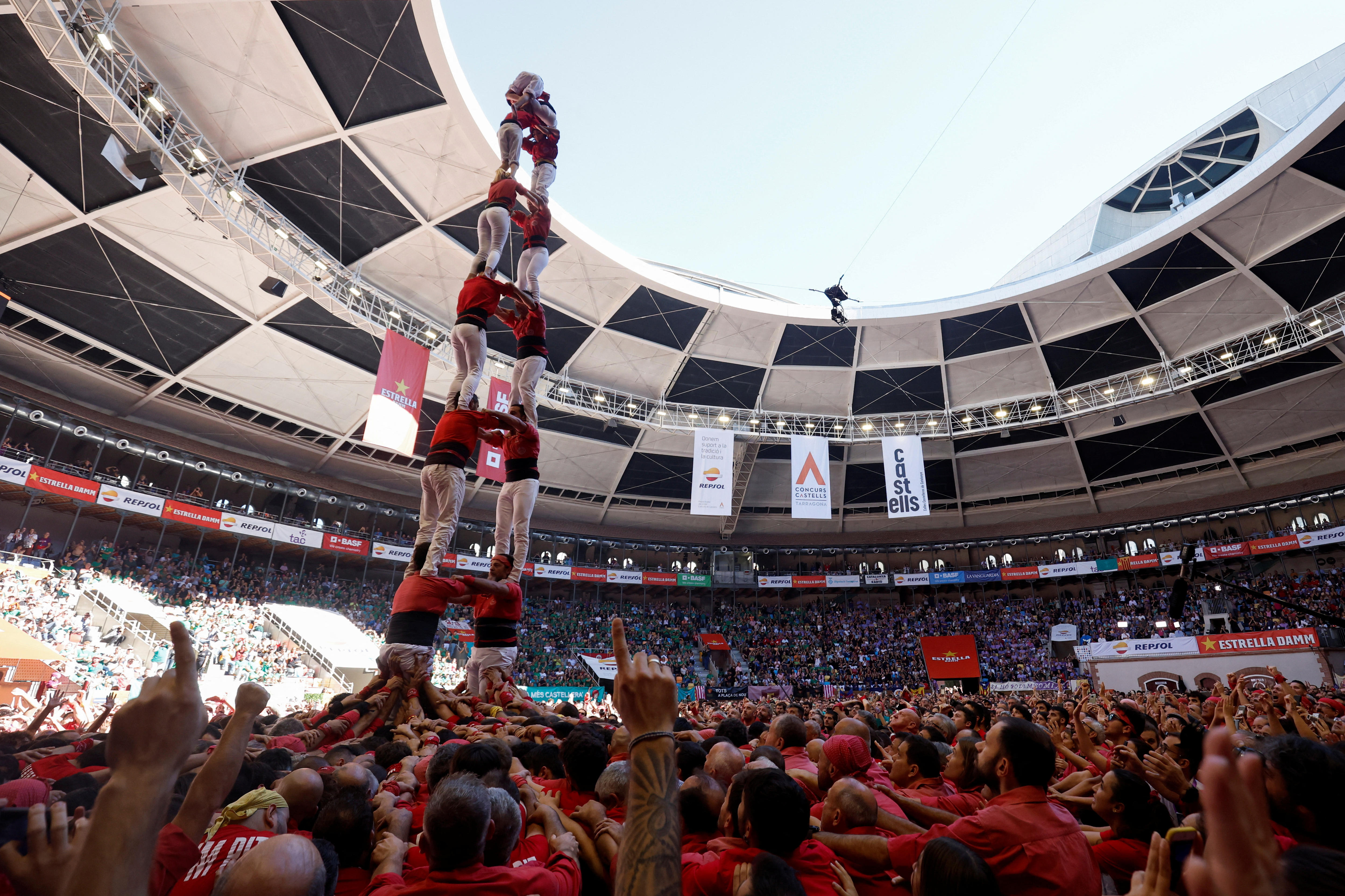 Catalans compete in risky tradition to build the biggest 'castell ...