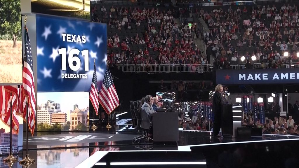 Republican delegates cast votes to nominate Trump as president - ABC News
