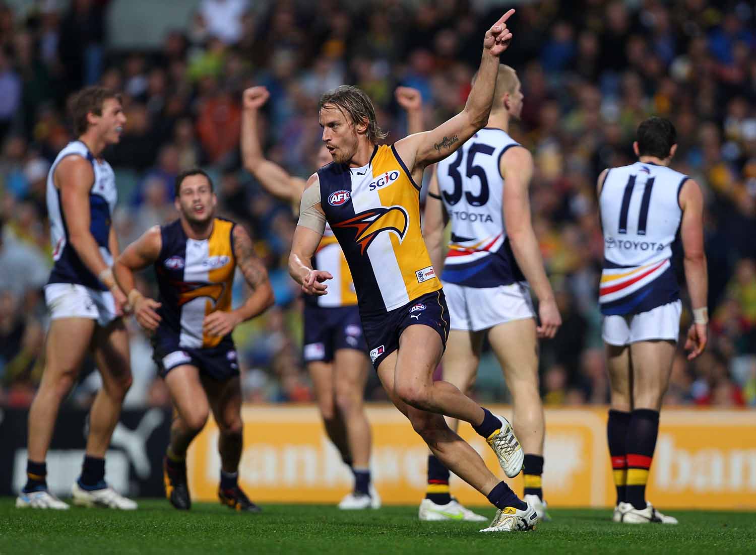 West Coast veterans Adam Selwood and Mark Nicoski announce their AFL ...