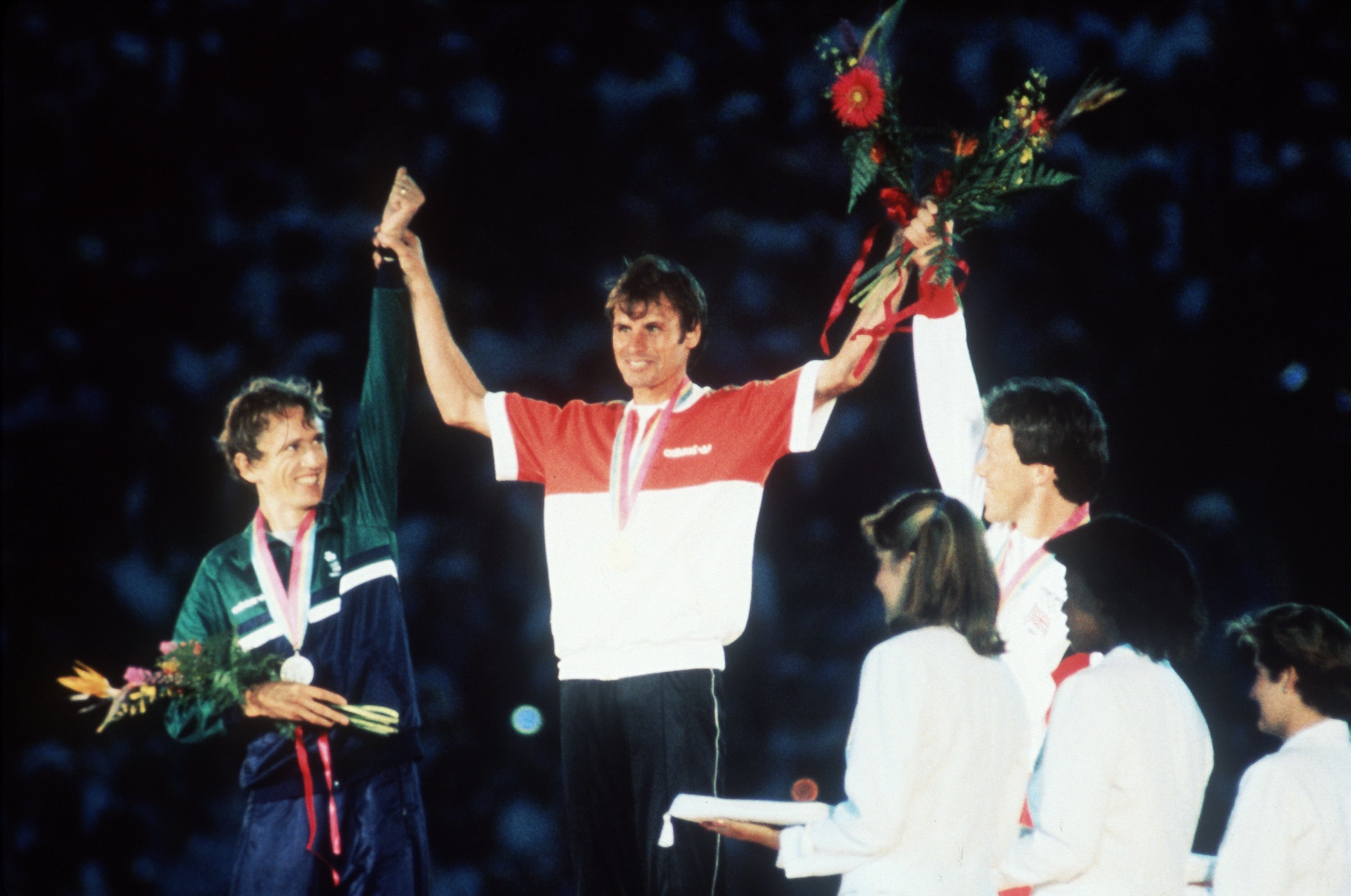 How Rob De Castella changed the face of the marathon and bounced back ...