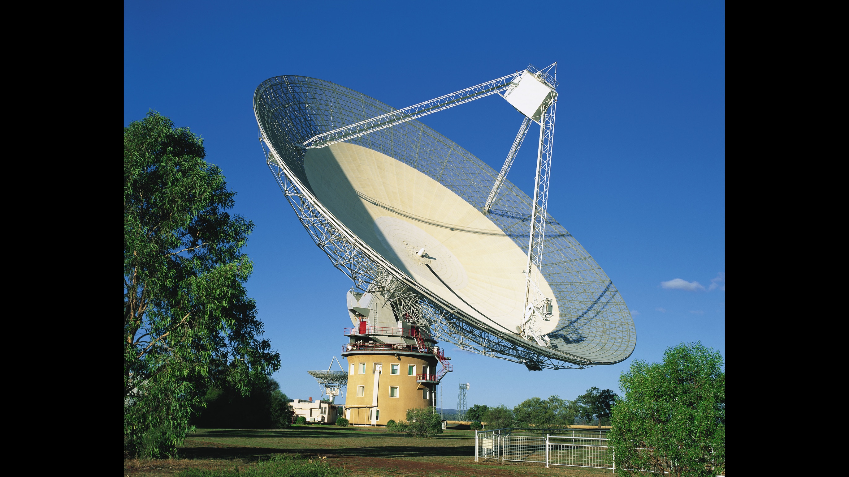 New receiver for Parkes dish - ABC listen