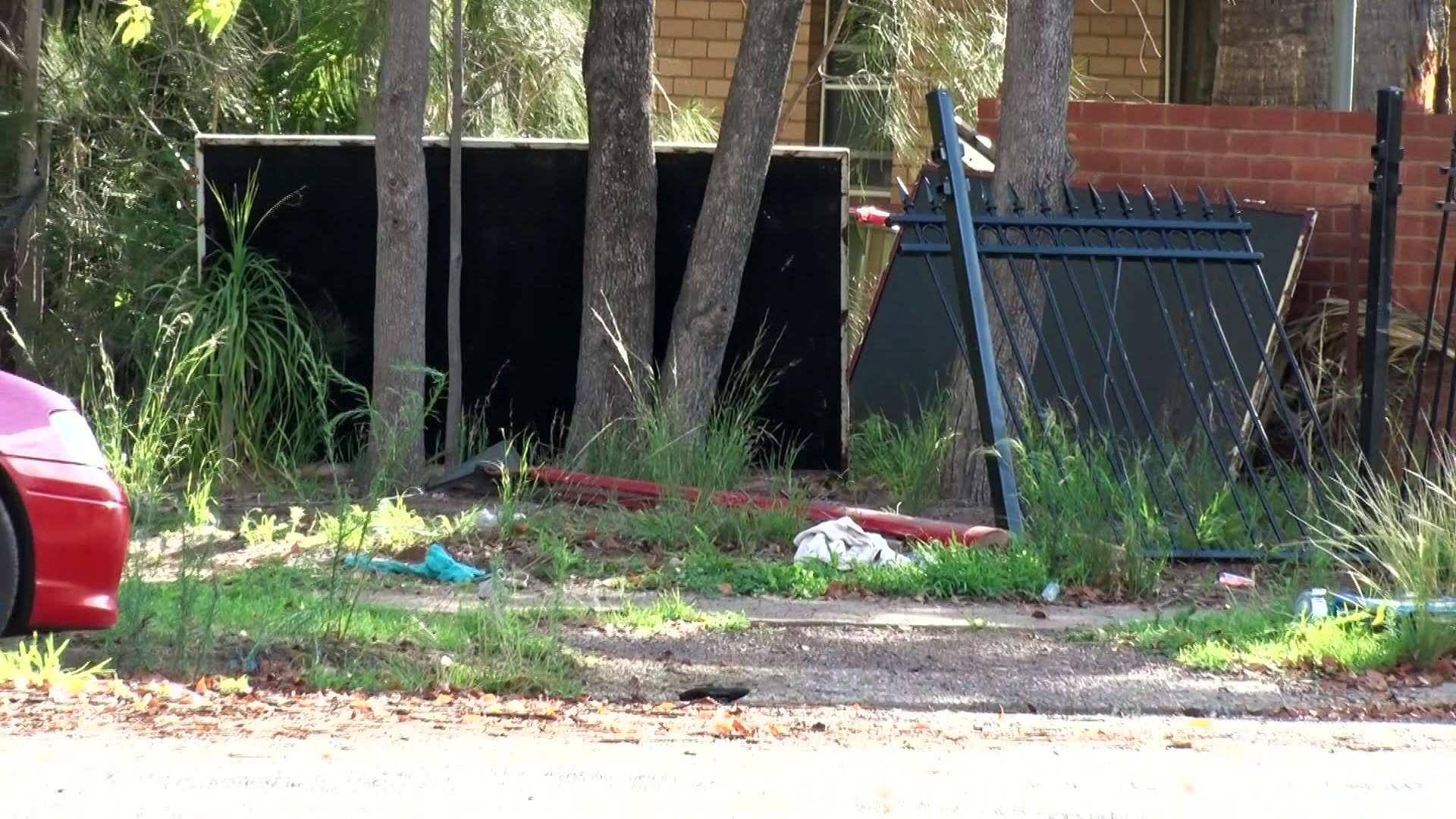 Two children dead, others injured in 'horrific' crash near Dubbo - ABC News