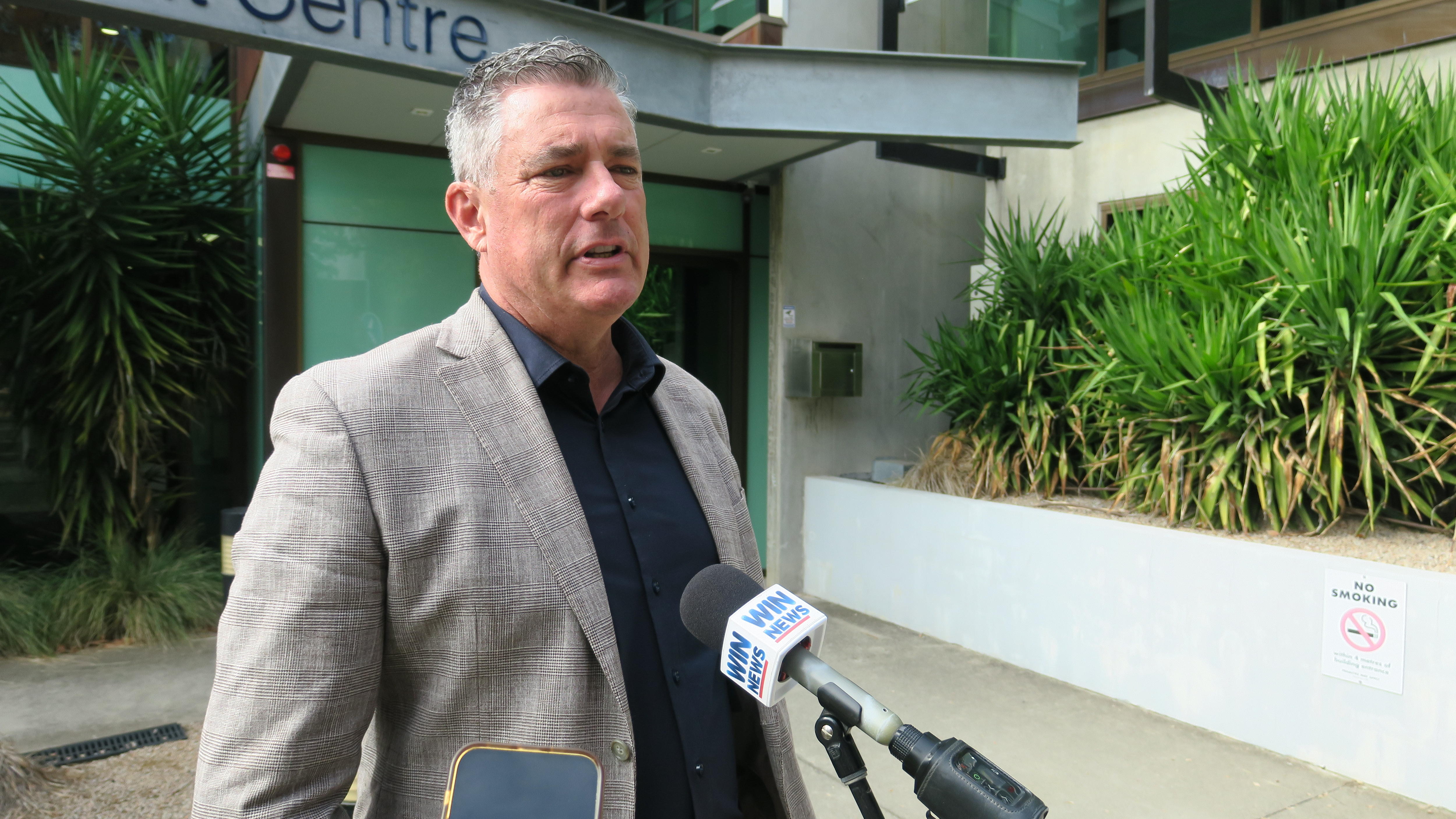 Victorian laws cracking down on illegal tobacco trade welcomed by ...