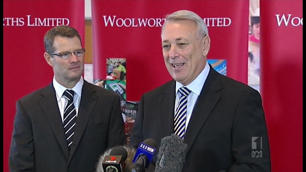 ANZ announces executive pay freeze, Woolies new CEO gets pay cut - ABC ...