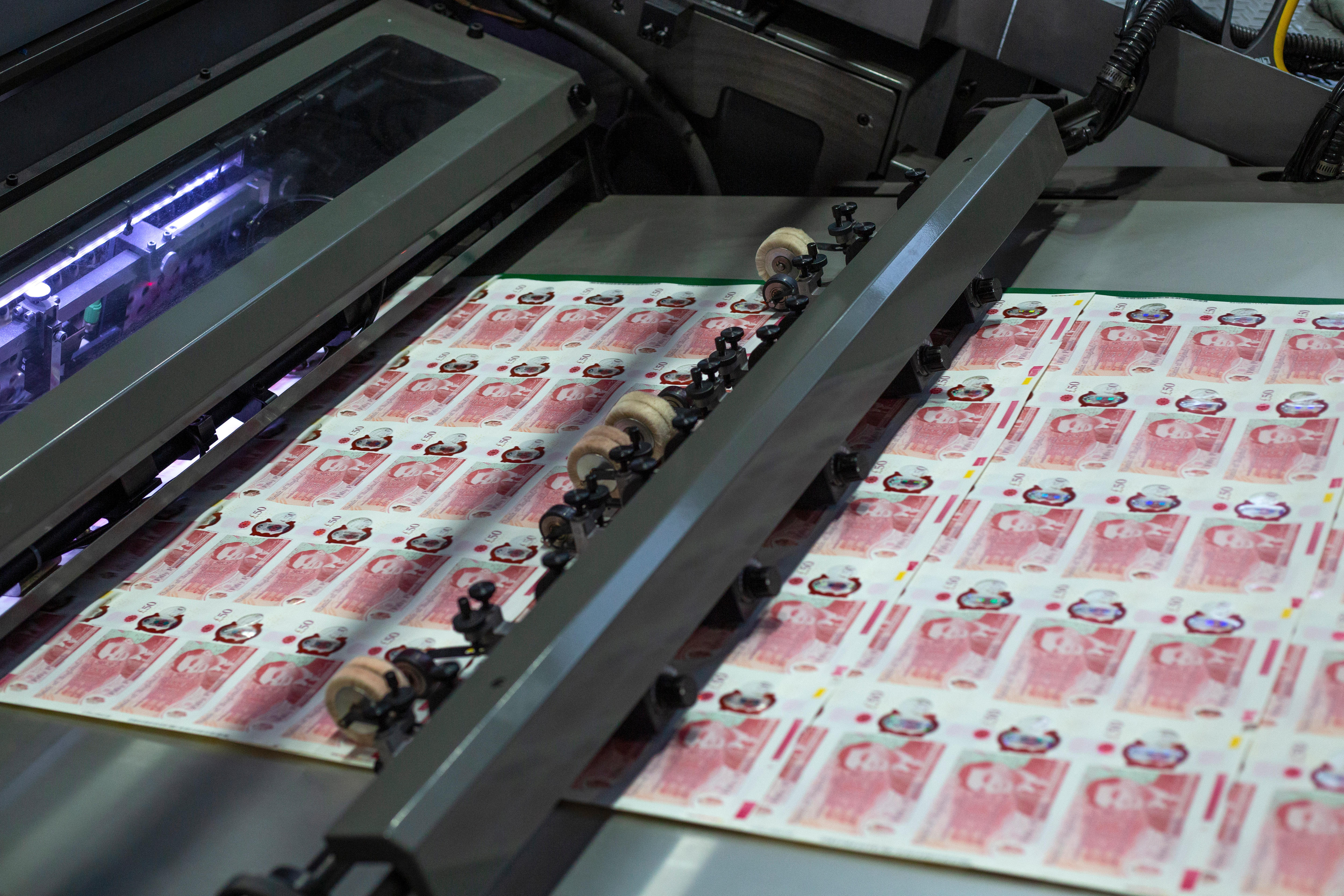 WWII codebreaker and computer pioneer Alan Turing honoured on UK's new ...