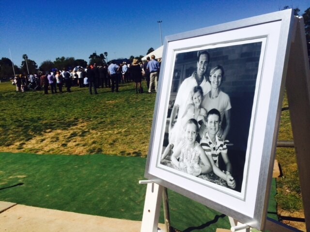 Lockhart shootings: Thousands gather to remember Hunt family at ...