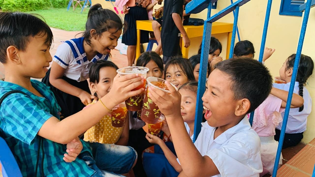 Philanthropist Geraldine Cox reflects on life saving hundreds of ...