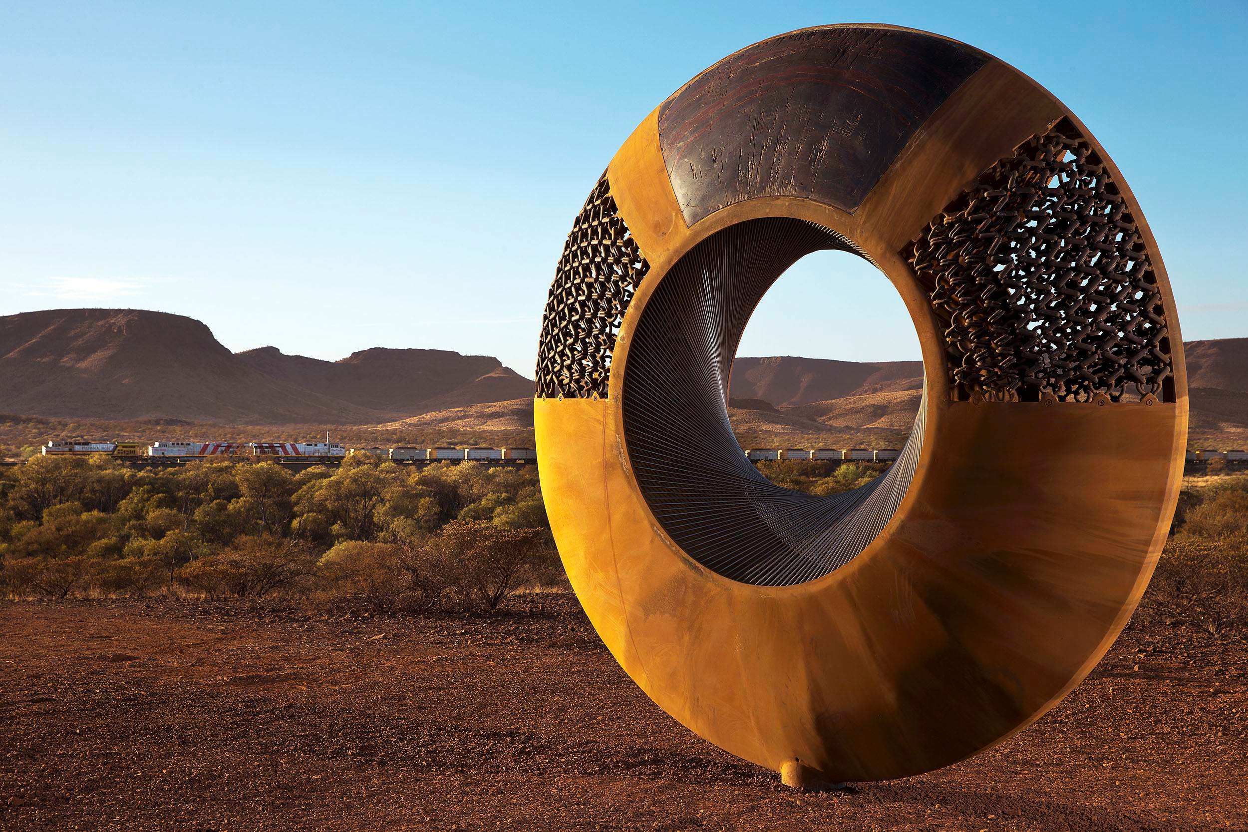 'Resilience': truly explosive heavy metal Pilbara art - ABC Radio National