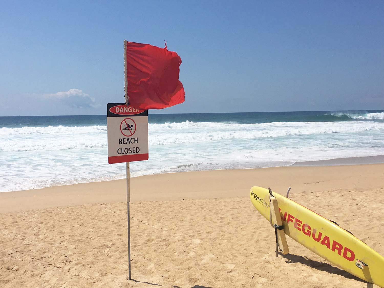 Surfers 'frothing' as big waves predicted for Queensland's southern ...