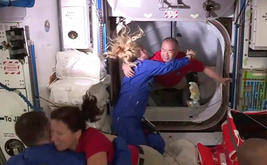 SpaceX capsule with four astronauts onboard reaches International Space ...