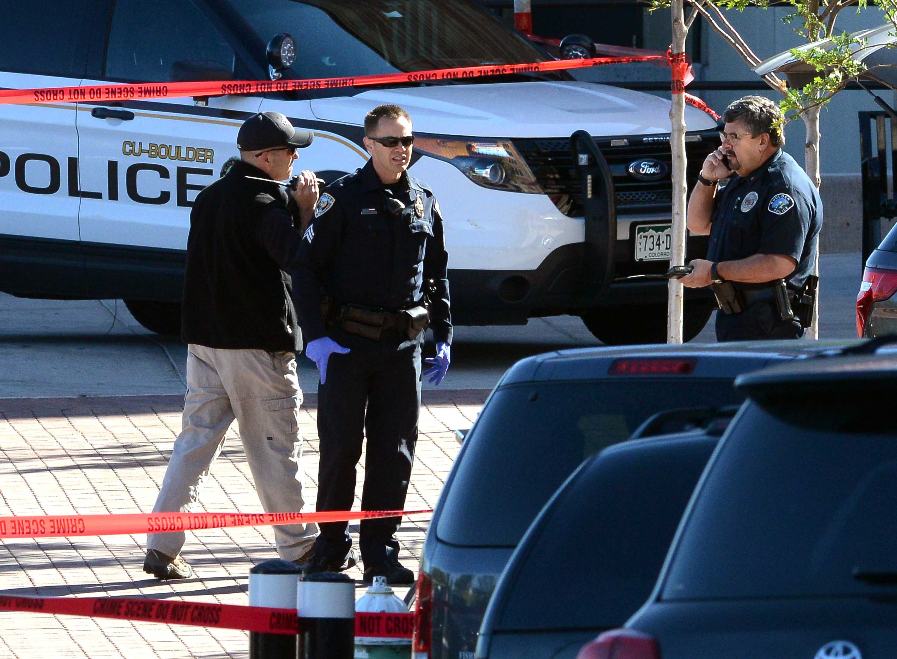 Machete-wielding man fatally shot by police on Colorado university ...