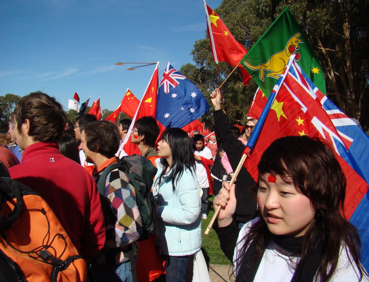 Canberra's leg of Olympic torch relay relatively smooth - ABC News
