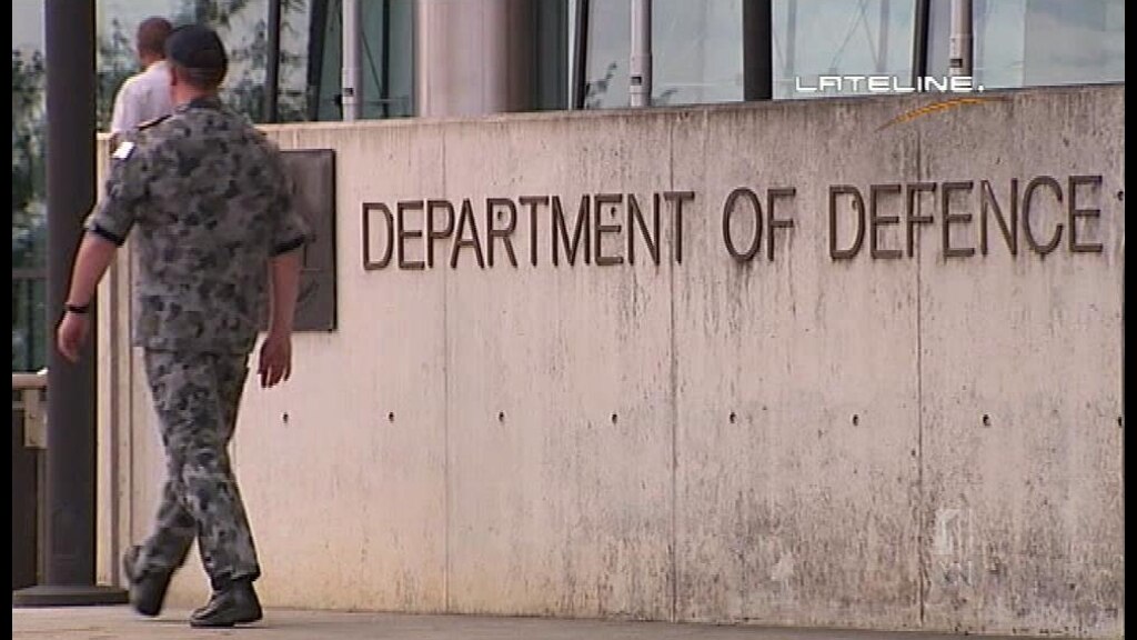 Security check overhaul at Defence - ABC listen