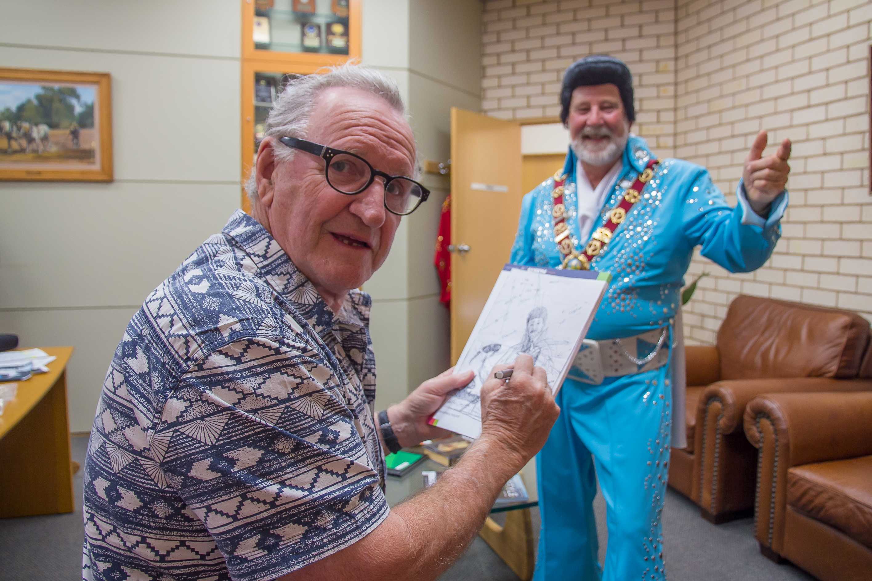 Mayor dons the Elvis suit to strike a pose for regional Archibald entry ...