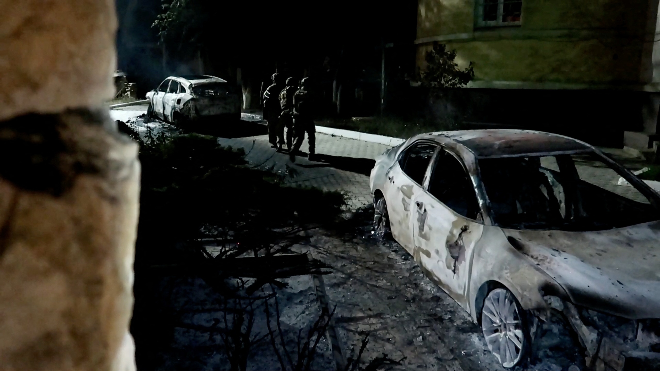 Death toll rises to 20 after gunmen attack churches and synagogues in ...